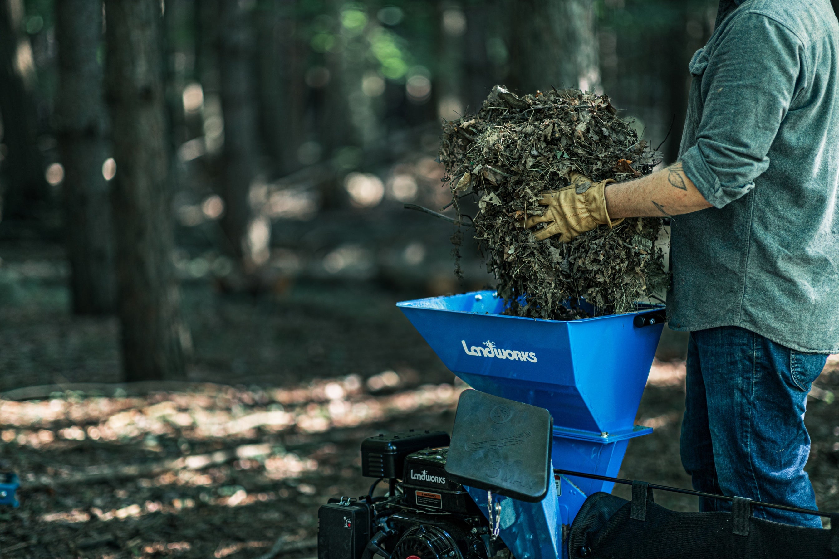Landworks Wood Chipper Shredder Mulcher: A Powerful 3-in-1 Solution ...