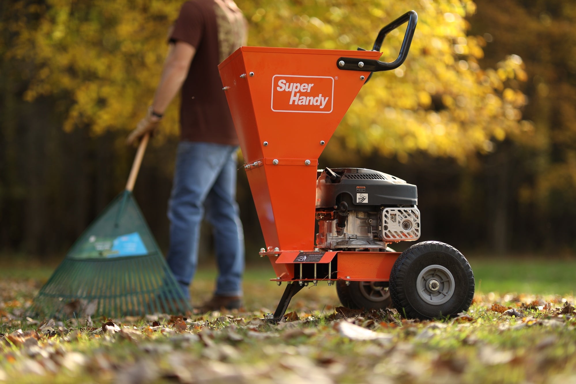 Maximizing the Potential of Your Leaf Shredder Machine | Great Circle US