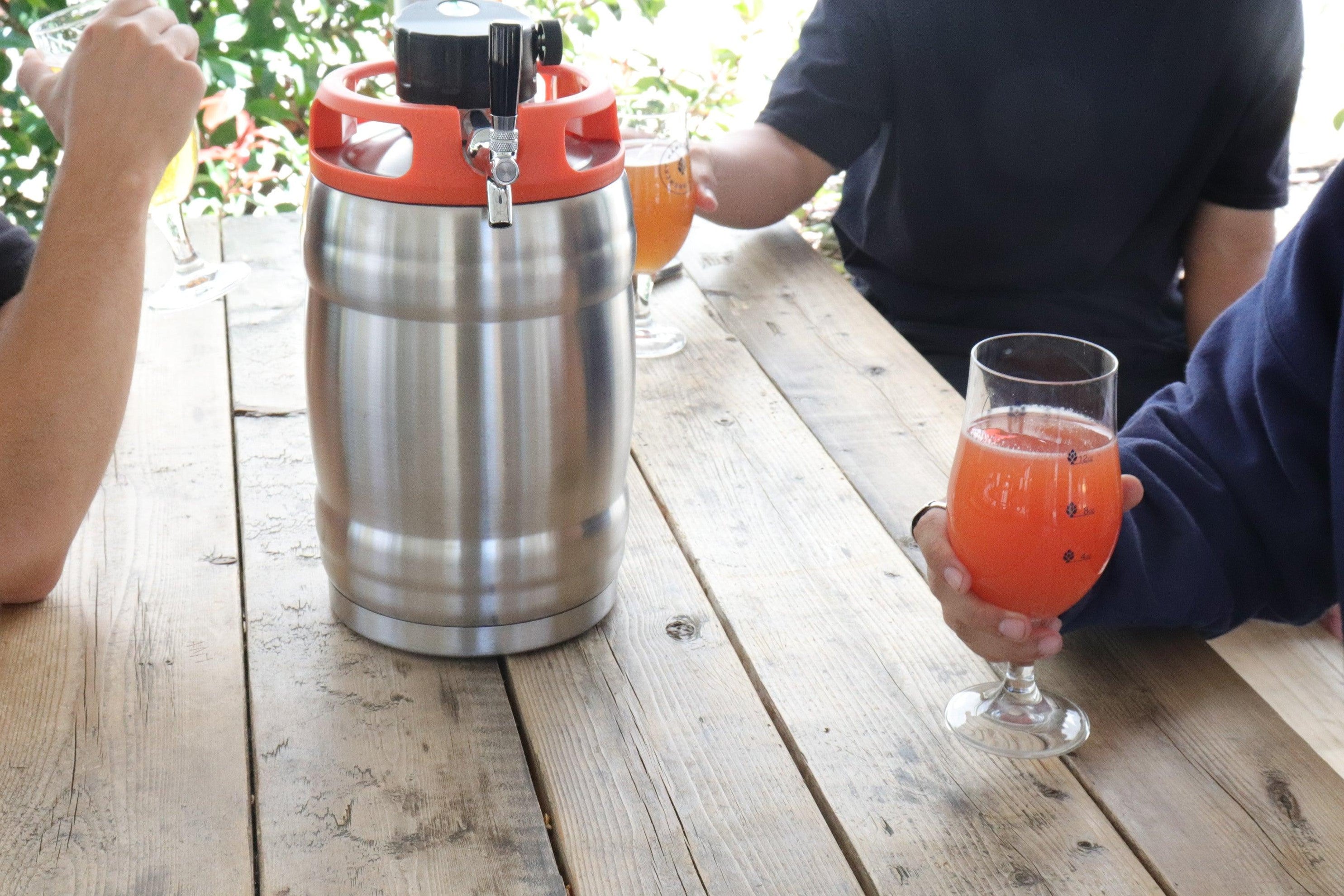 SuperHandy Carbonated Beer Growler | Great Circle US